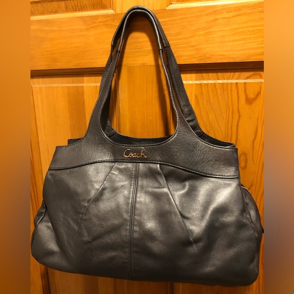 Coach | Bags | Coach Lexi Satchel Handbag A22 F18829 | Poshmark
